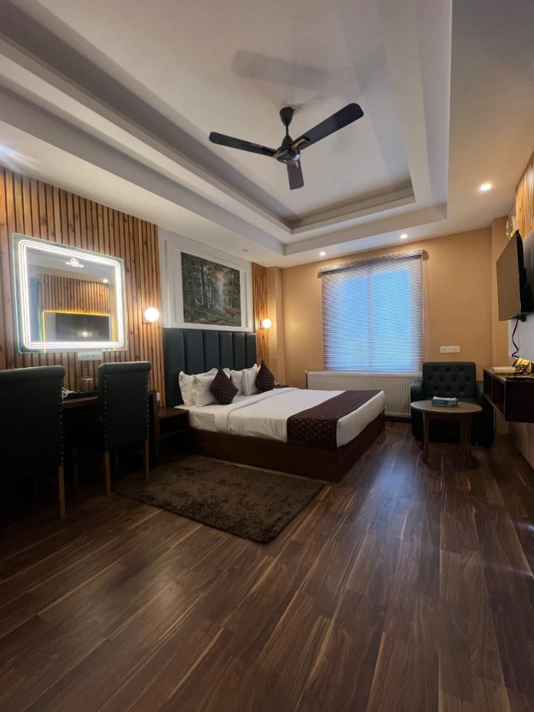 APPLE TREE RESORT