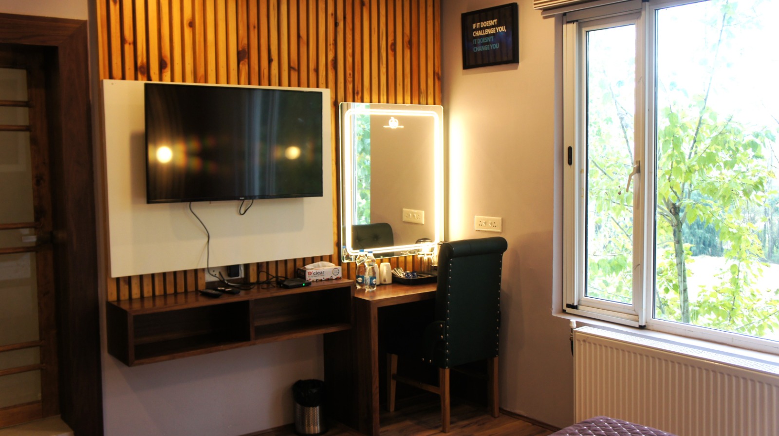 APPLE TREE RESORT